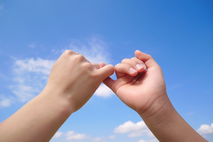 "Crazy Love" born in Japan: The finger cut promise - JAPO - Japan ...